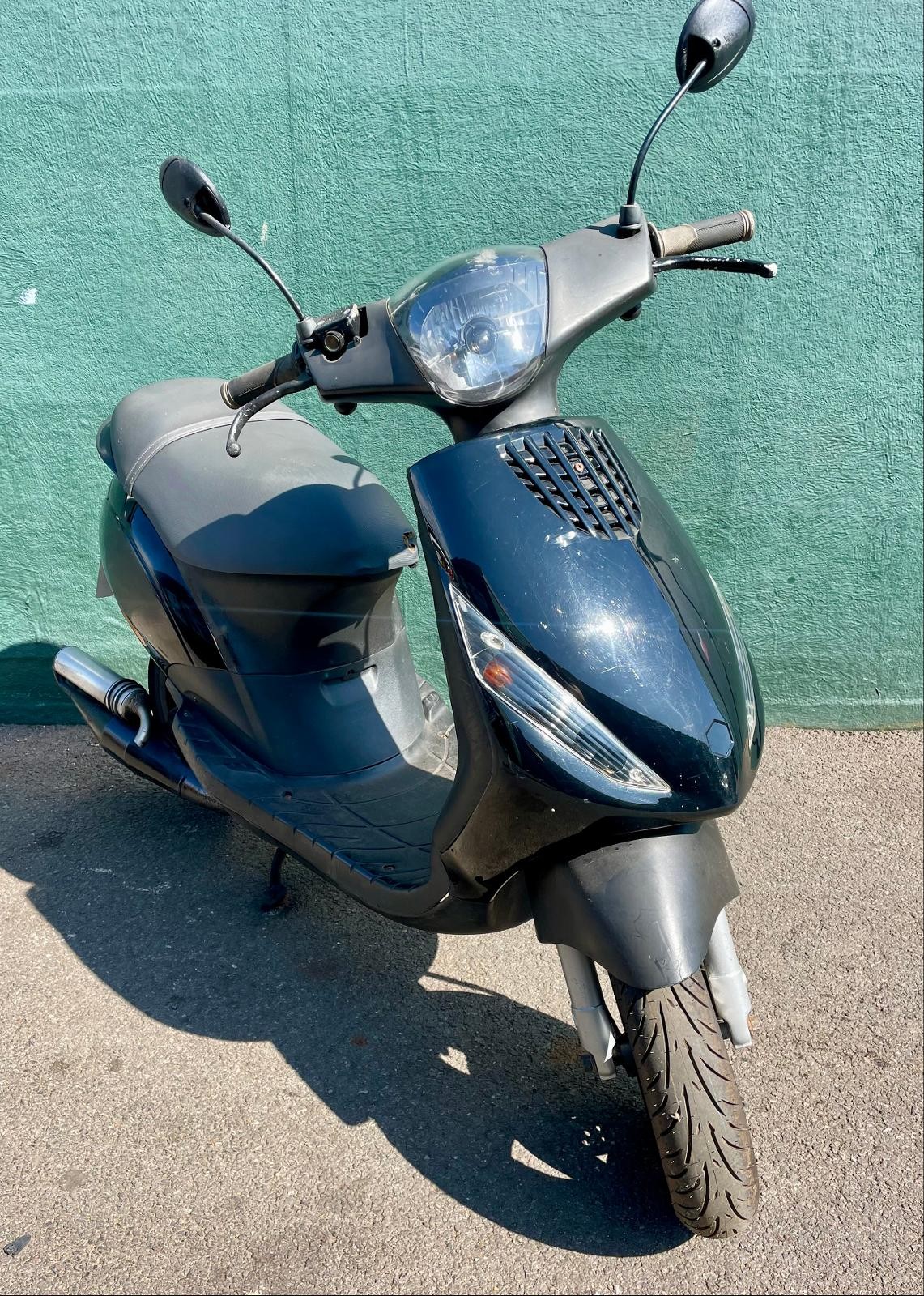 Piaggio Zip 50 Scooter ** 2 Stroke 50cc Moped / Scooter** | eBay UK