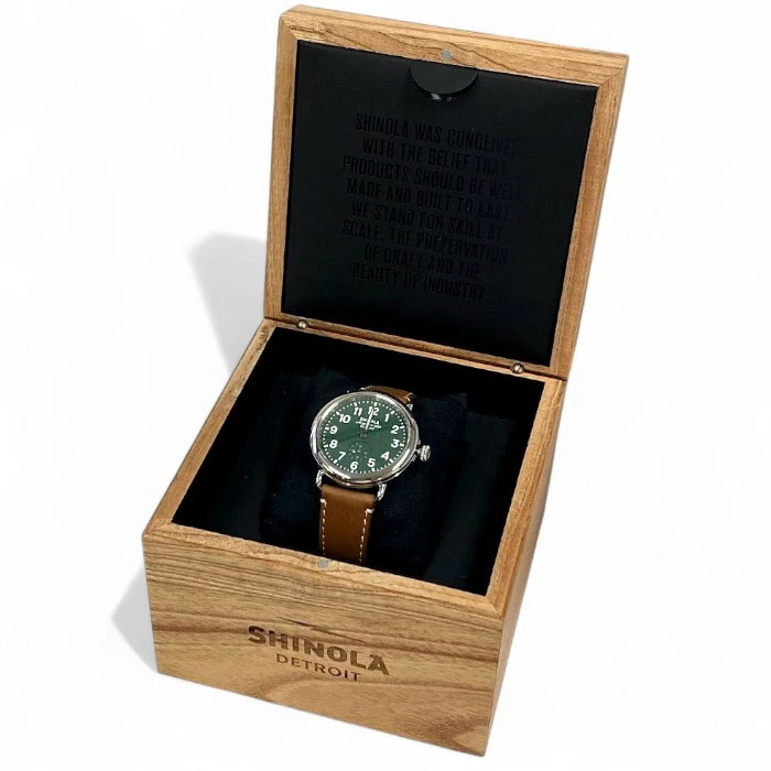 SHINOLA DETROIT Shinola Detroit USA made The Runwell Chronograph Round ...