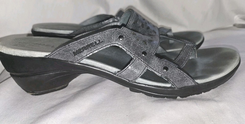 Merrell Sandals Women's 11 Thong Slides Black Gray With Cutouts 2" Heel ...