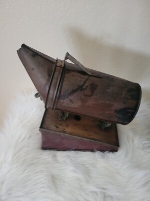 Beekeeping - Famous Bee-Ware