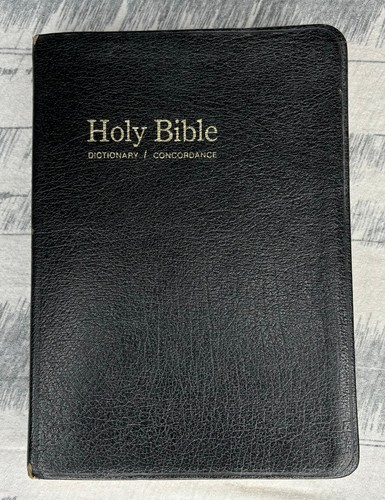 Holy Bible Dictionary Concordance Red Letter Edition KJV Genuine Black ...