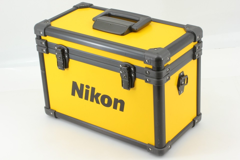 [Near MINT /Key] Nikon Vintage Yellow Hard Aluminum Camera Trunk Case ...