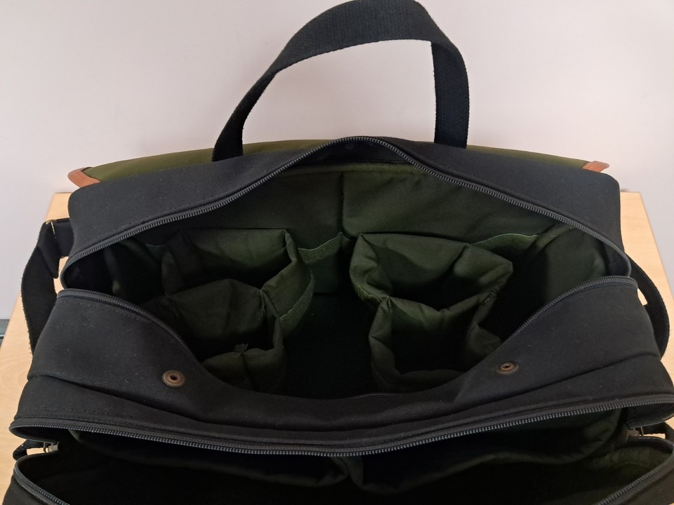 Billingham Shoulder Camera Bag 555 XL - w/ Original Dividers - GOOD ...