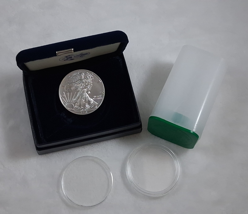 2018 American Silver Eagle 1 Troy Oz. .999 Fine Silver BU + Felt Holder ...