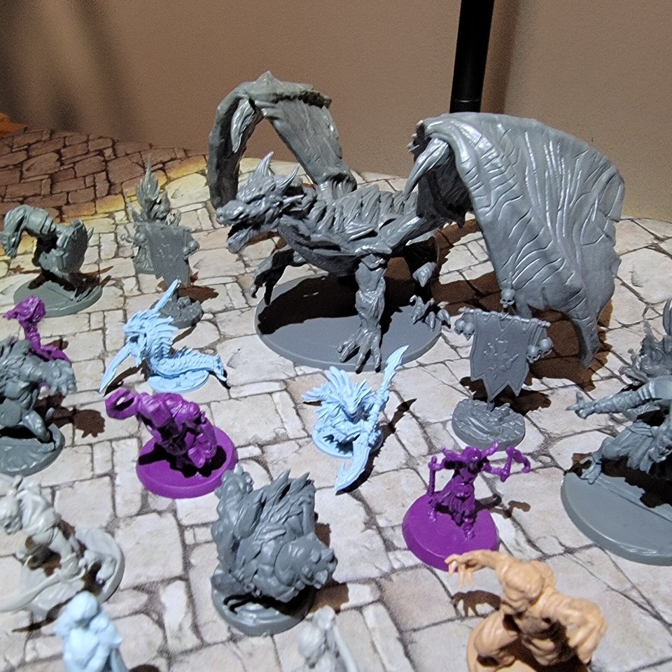 Huge Lot 50 D&D Miniatures Set DND Game RPG Lich Dragon Marvelous Hero ...