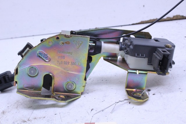 05 Porsche Cayenne 955 Turbo Trunk Latch Actuator Lock Lower 7L0827506D ...