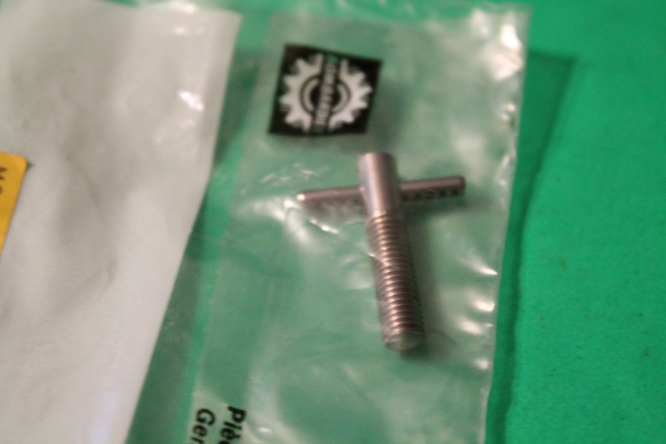 NEW Seadoo Throttle Lever Screw Assembly Part Number 270500137 | eBay