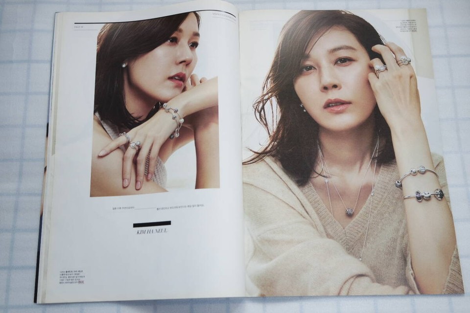 G697 From Within Japan Blackpink Jenny Rose Jiss Lisa Kim Ha-Neul Last ...