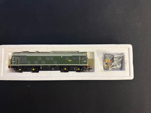 Bachmann class 25/1 green D5211 32-325 inc detailing packs | eBay