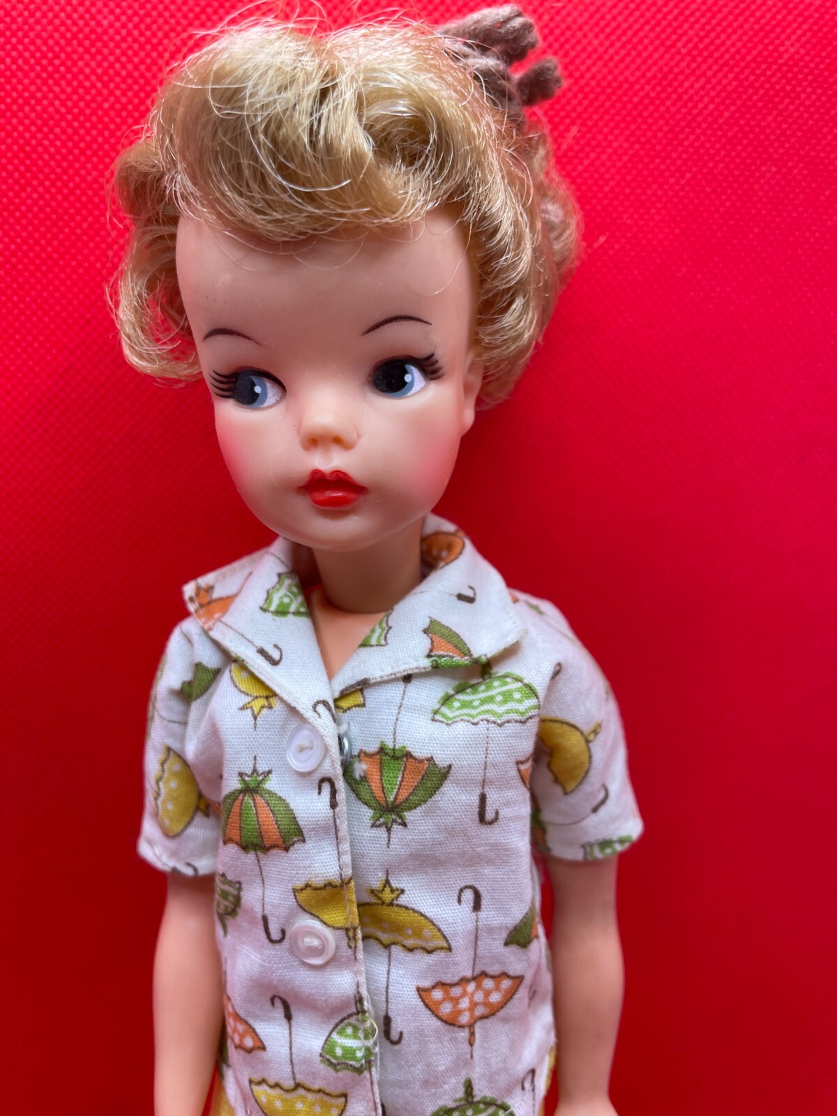 Ideal Tammy dolls + Tammy case plus accessories. Great condition, 1962 ...