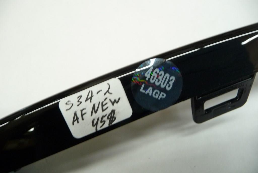 21 Mercedes Benz GLE53 AMG Front RH Bumper Cover Spacer Panel ...