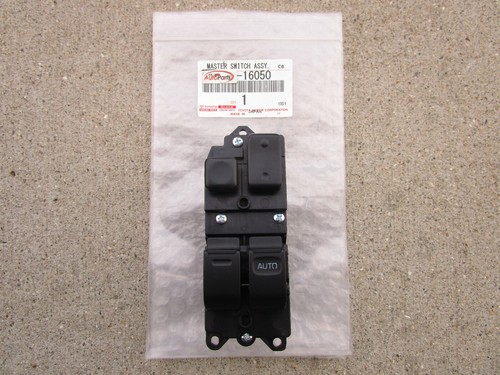 01 - 07 TOYOTA LAND CRUISER HDJ79 FRONT RH SIDE MASTER POWER WINDOW ...