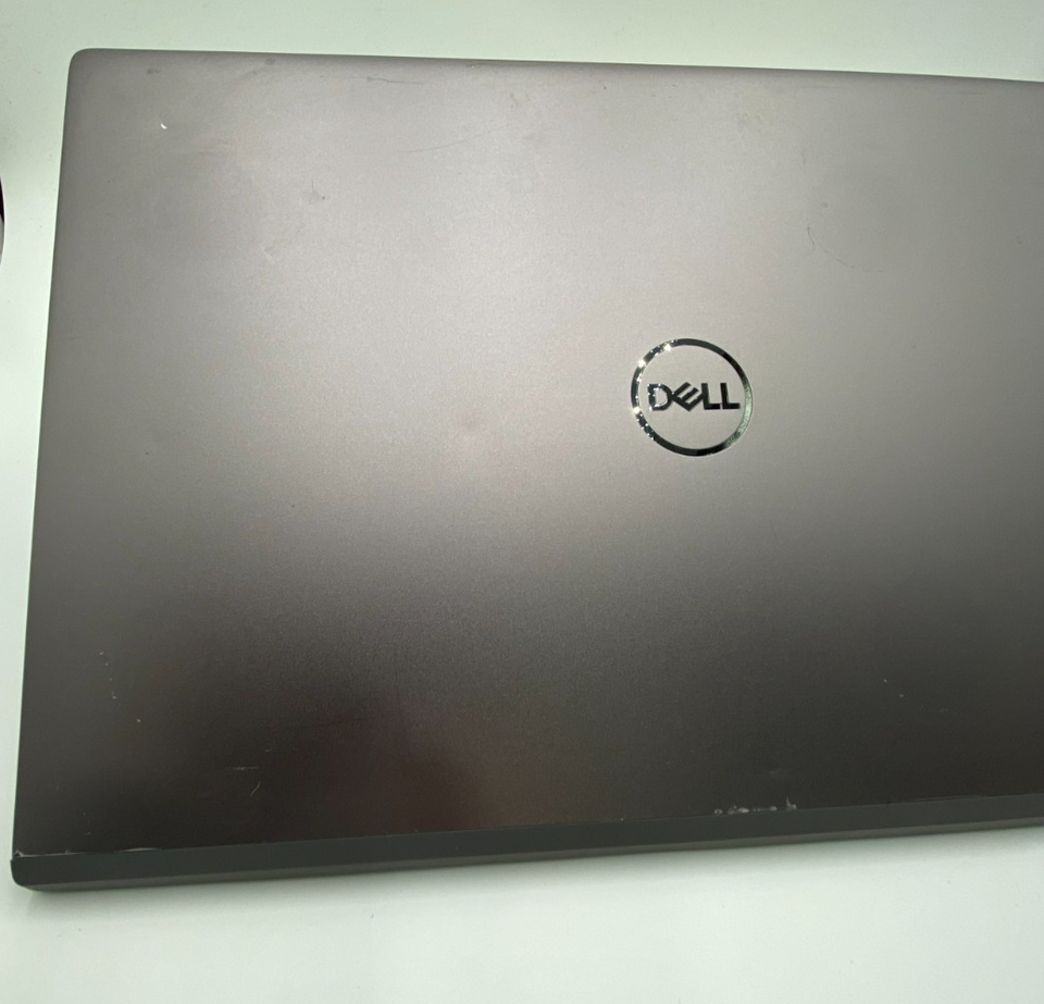 Dell Vostro 5502 15.6"2020 i5-1135G7 2.4GHz 256GB SSD 16GB DDR4 Gray C ...