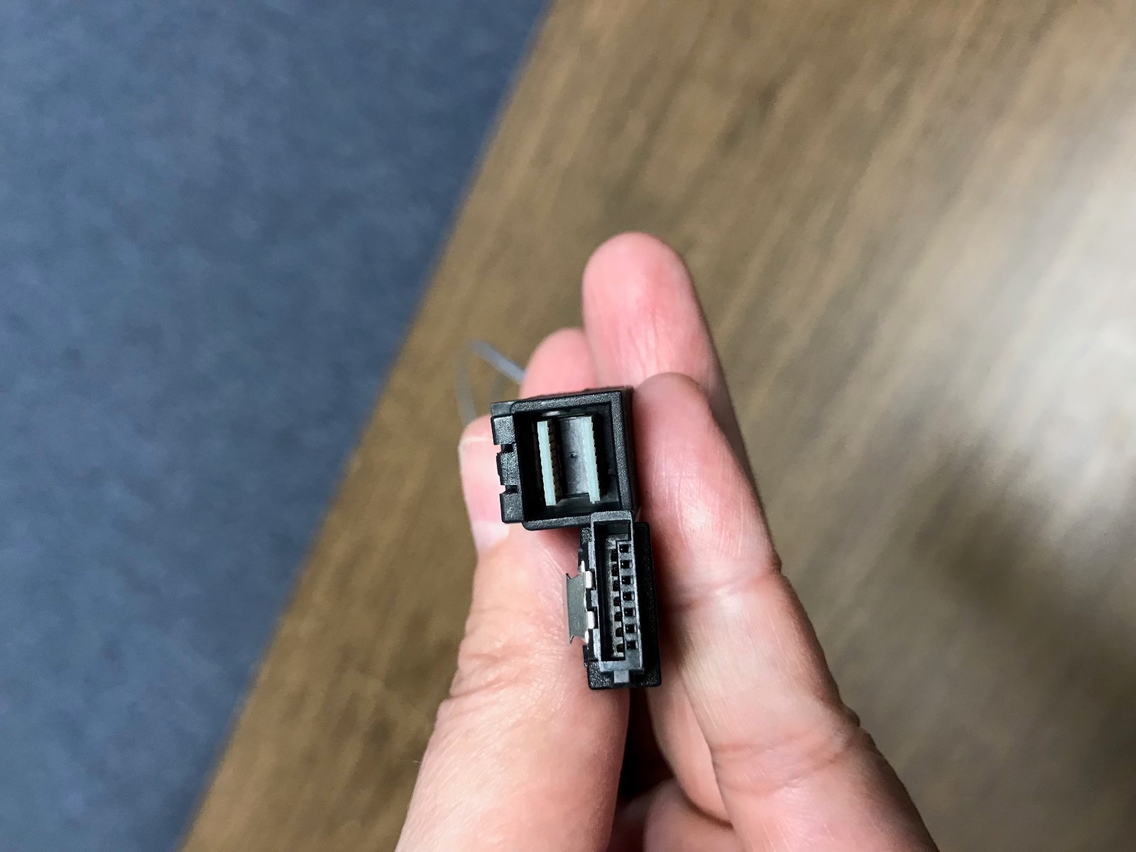 Lenovo 00HV336 IBM mini SAS HD to 1 SATA Cable | eBay