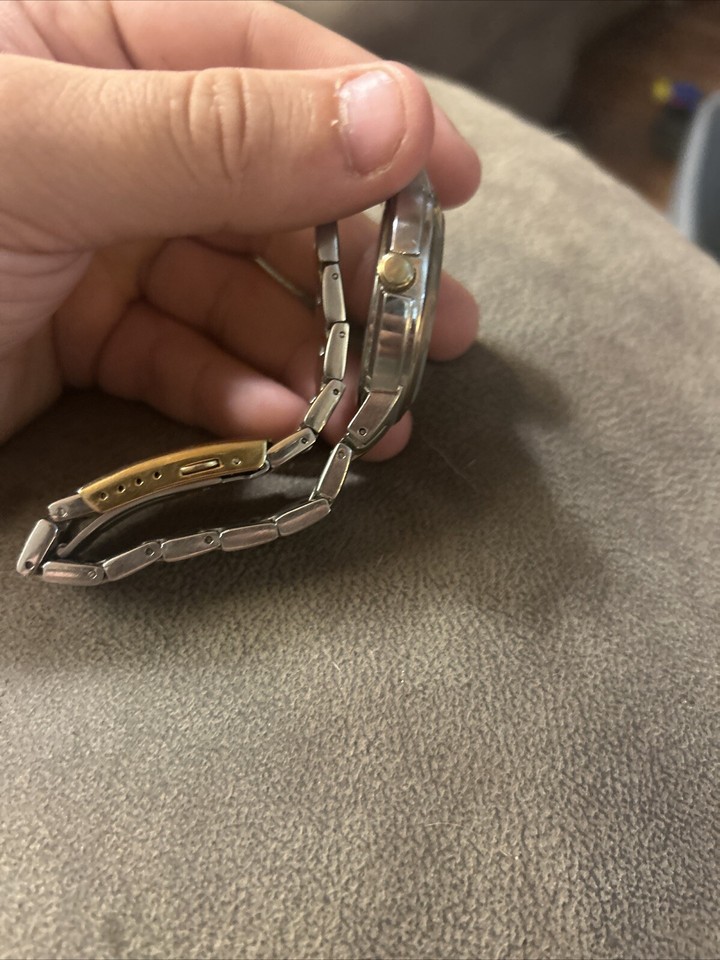 Timex SR920SW WR50M Day/Date Mens Watch Dark Brown Dial. Silver/Gold ...