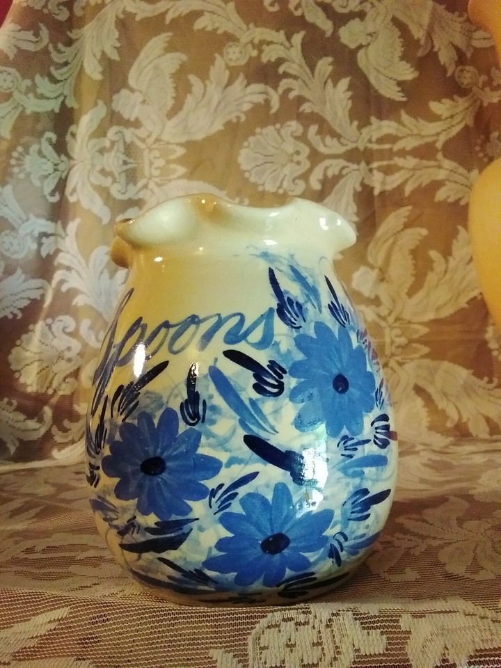 Vintage 1980 Marshall Pottery Texas Ruffle Rim Utensils Holder 6" Tall ...