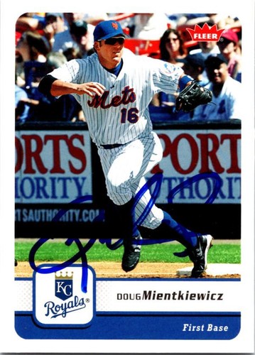 Doug Mientkiewicz autographed baseball card (New York Mets) 2006 Fleer ...