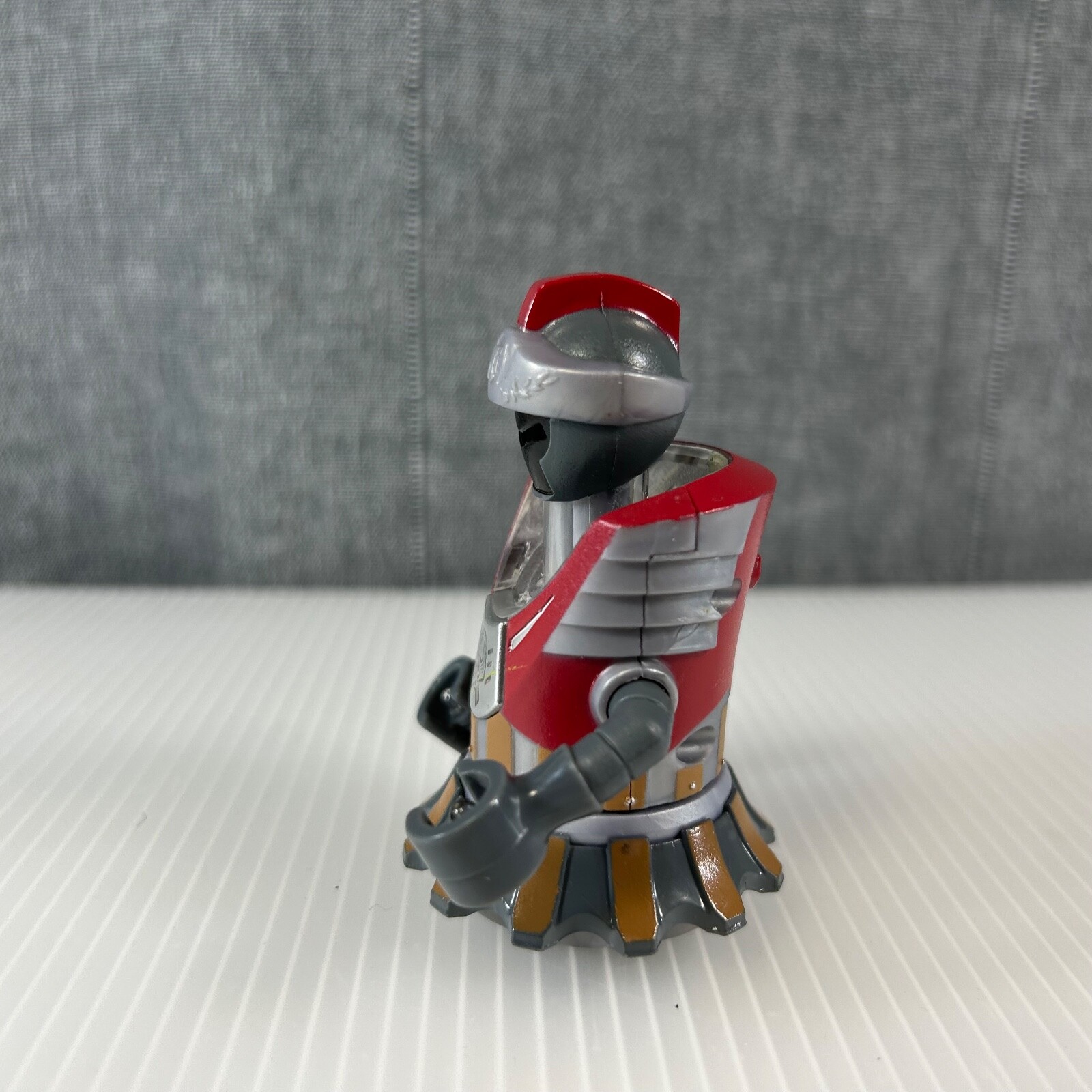 HEXBUG Micro Titans Vortex RC Brawler Bots Centurion Figure Only ...