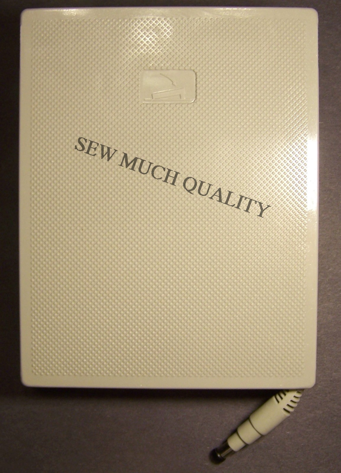 FOOT CONTROL PEDAL 4132265-01 Pfaff 2058 2124 2134 2136 2140 2142 2144 ...