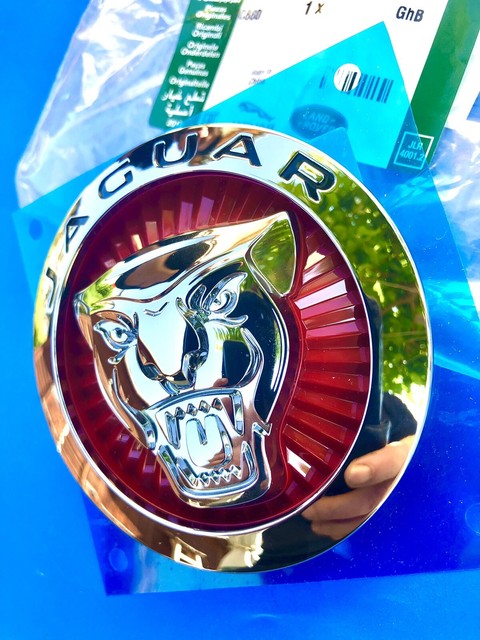 Jaguar OEM 14-16 XF Grille Grill-emblem Badge Nameplate C2D45429 for ...