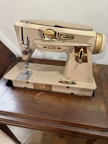 Vintage Singer Model 500A Slant-O-Matic Rocketeer Sewing Machine w/book ...