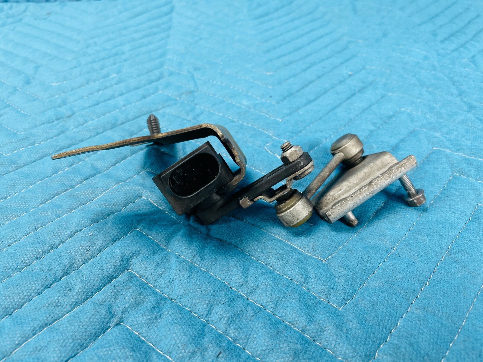 Mercedes SL400 SL550 Rear Suspension Height Leveling Sensor w/ Rod LH ...