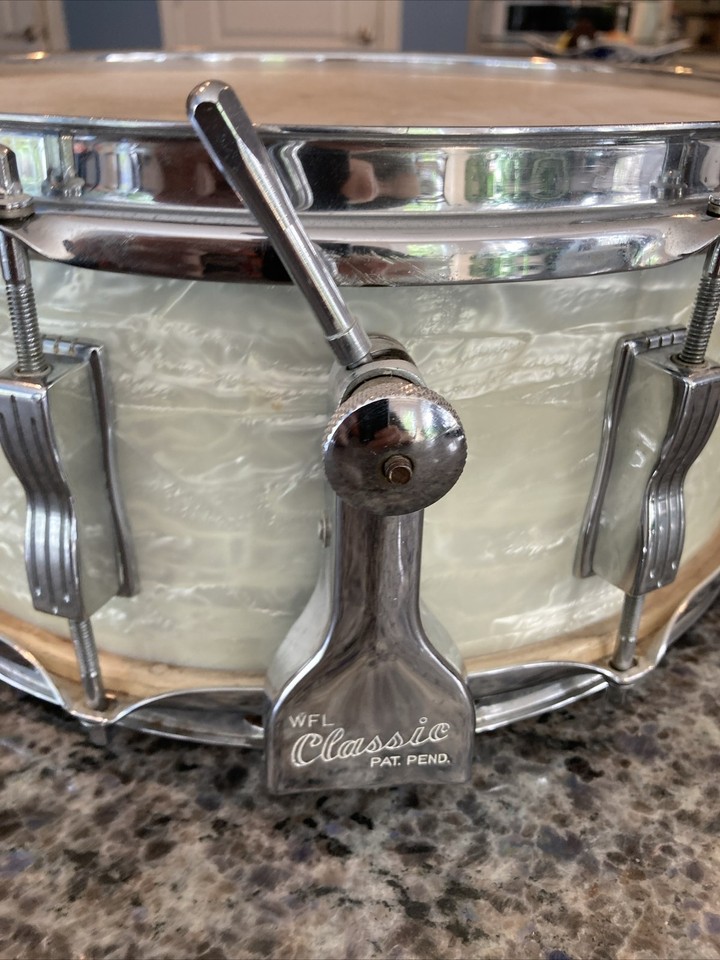 VNTG LUDWIG WFL 5.5” x 14” SNARE DRUM WMP TRANSITION KEYSTONE BADGE ...