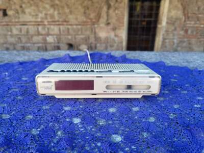 Vintage 1990's radio alarm clock, Anitech RW-1000 | eBay
