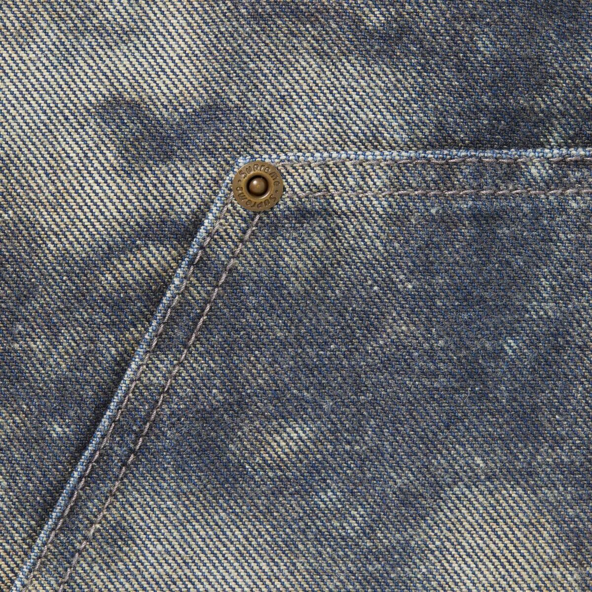 Supreme H.R. Giger Double Knee Jean FW23 Size w30-38 Brand Supreme H.R. Giger Double Knee Jean FW23 Size w30-38 Brand