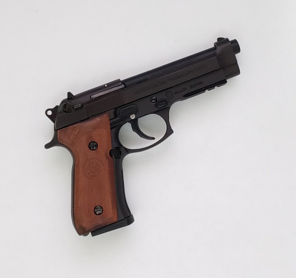 ALLOY EMPIRE Beretta M92 A1 Shell Eject COLLECTOR Toy Gun 1:2 Mini Guns ...