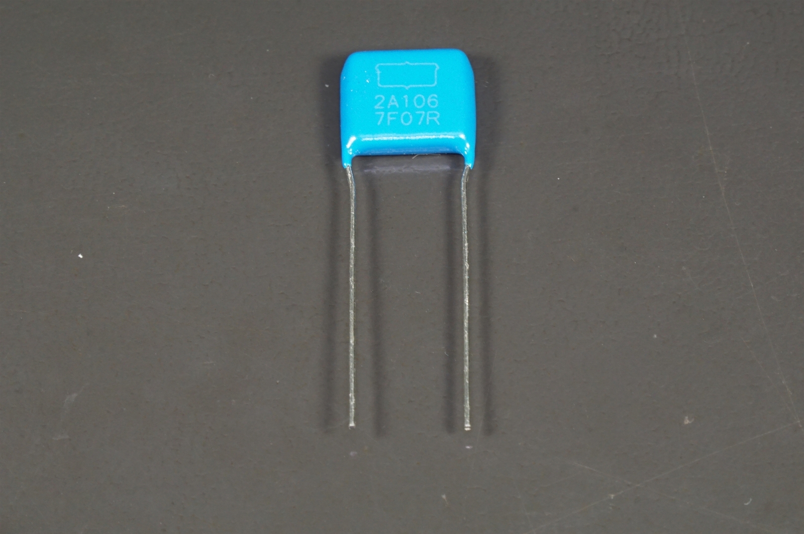 KTD101B106M80A0B00 United Chemi-Con Ceramic Capacitor 10uF 20% 100V X7R ...