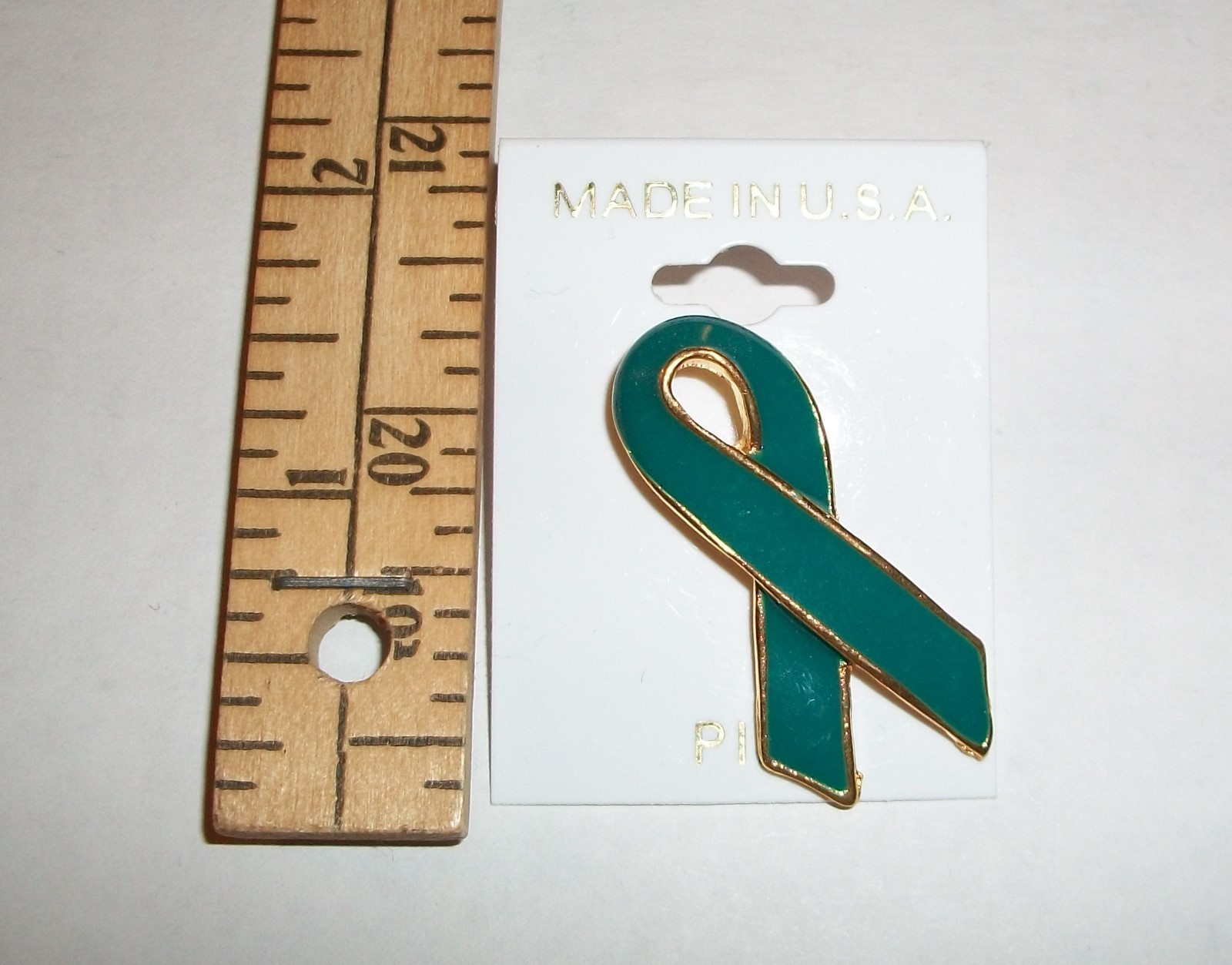 NEW 1 AND 1/2" GREEN RIBBON KIDNEY CANCER MISSING CHILDREN AWARENESS ...