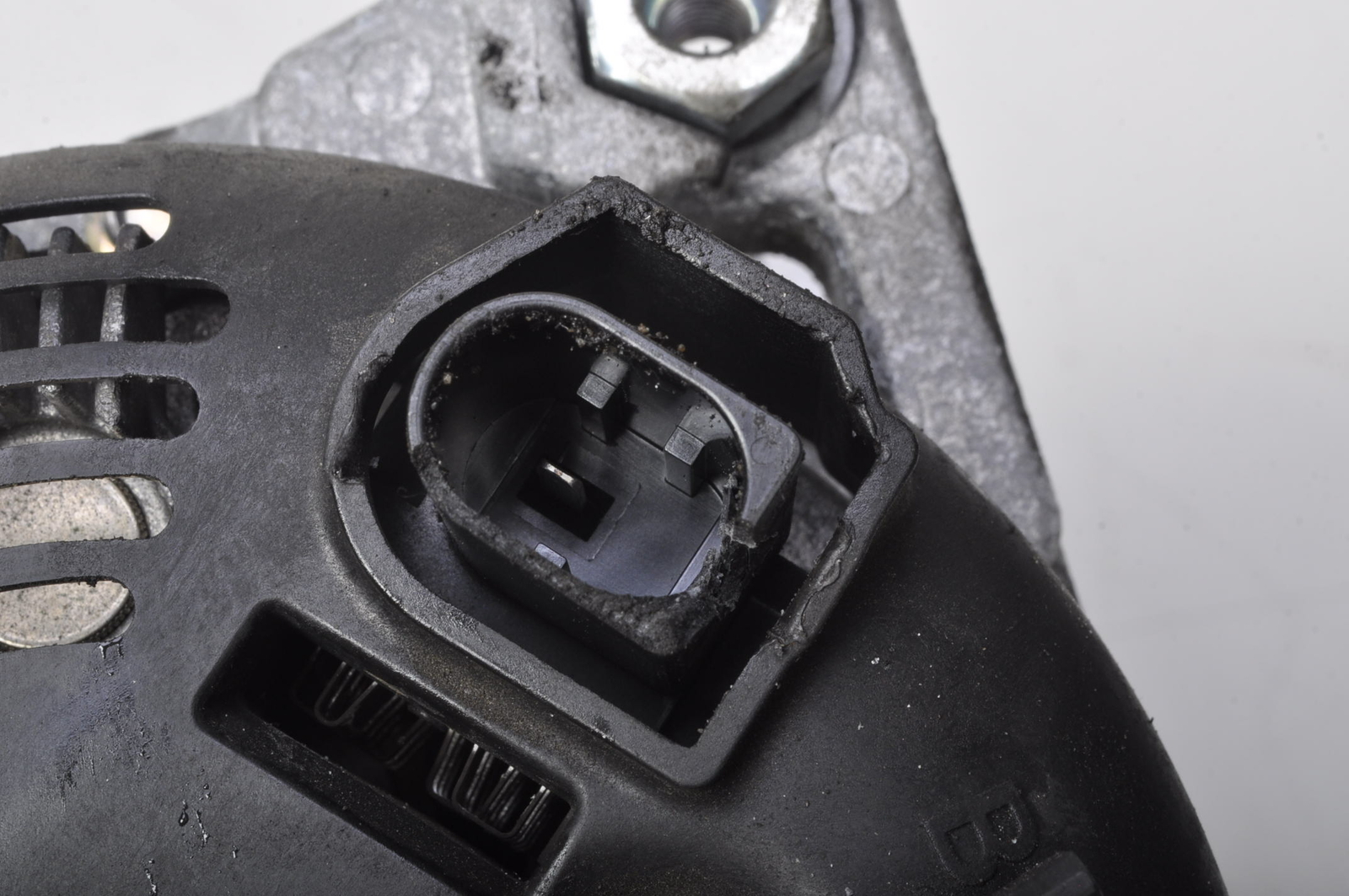 PORSCHE MACAN 3.6 V6 TURBO ALTERNATOR 7PP903016C 104210-6891 | eBay UK