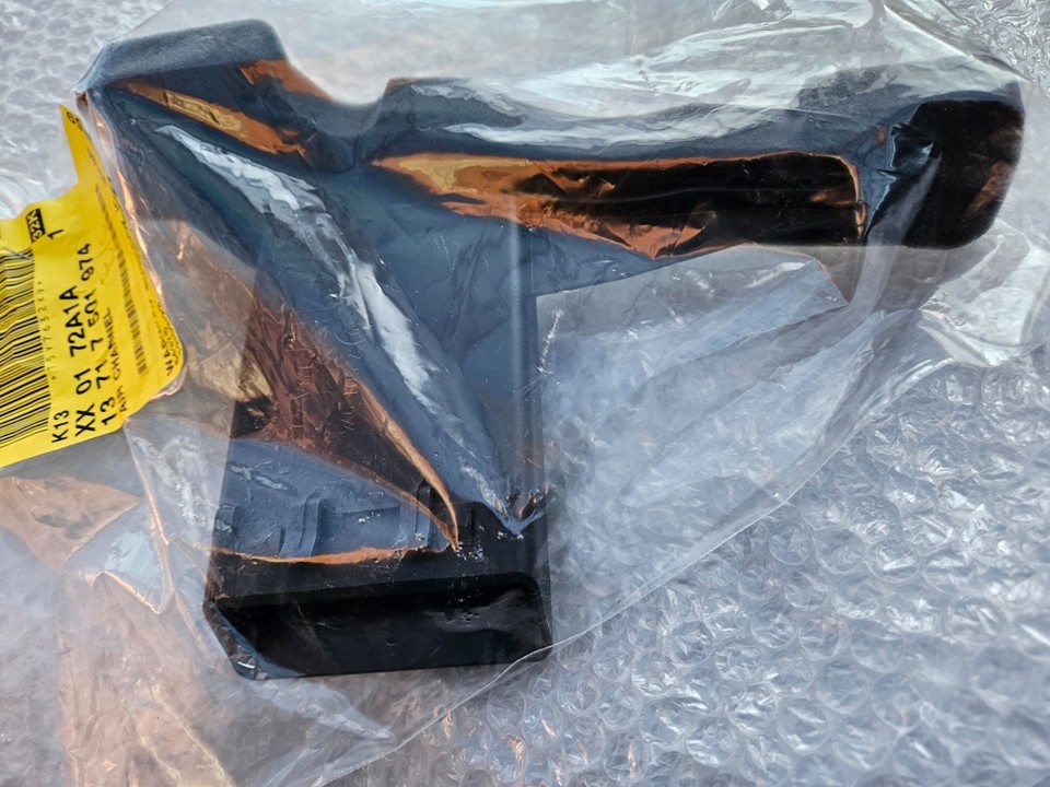 BMW E46 Air Channel Airbox Duct 13717501974 - New | eBay UK