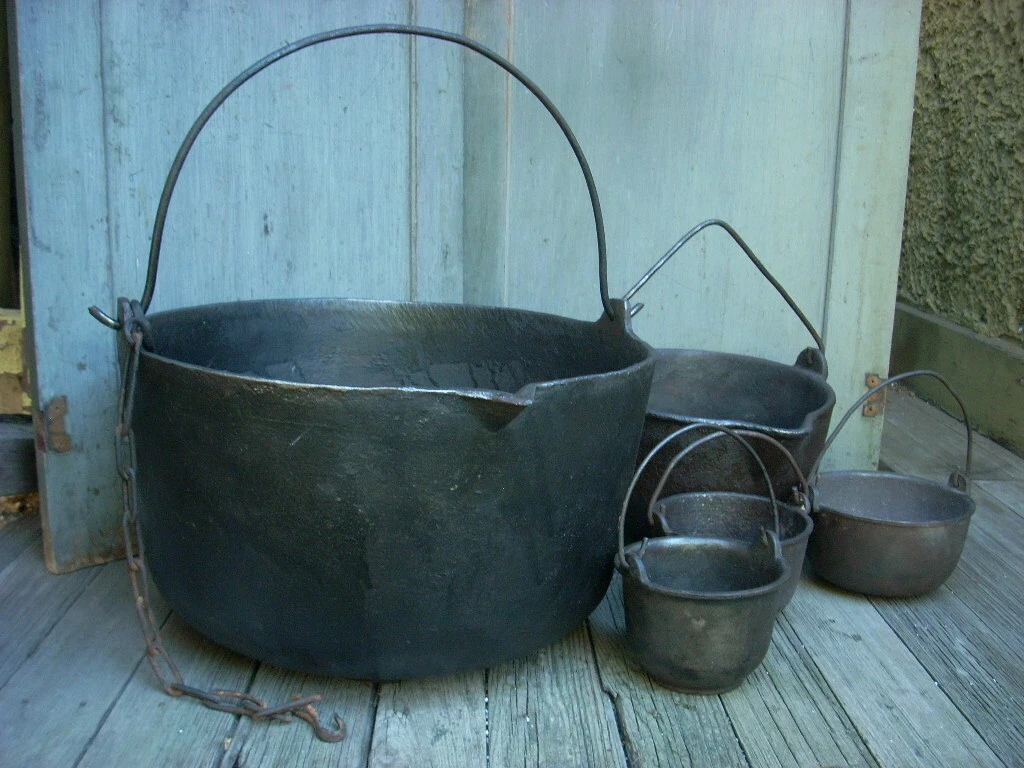 Lead Melting Pot With Stand