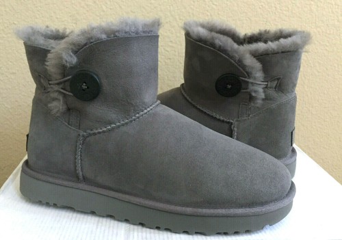 UGG CLASSIC MINI BAILEY BUTTON II GREY WATER RESISTANT BOOT US 10 / EU 41 / UK 8 | eBay