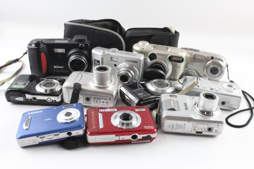 Assorted Vintage Digital Compact Cameras Job Lot w/ Some Cases & Straps ...