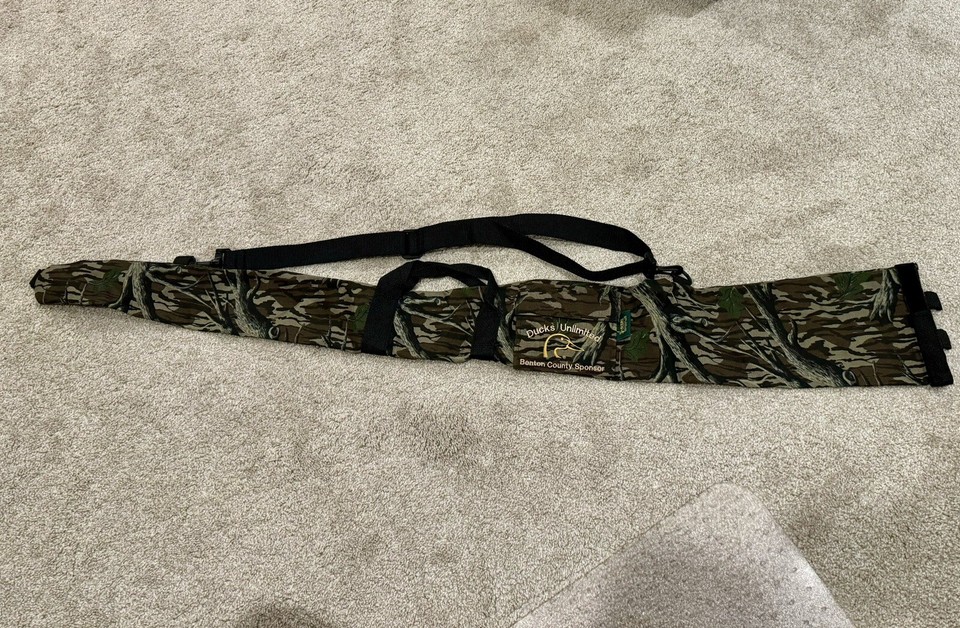Avery Ducks Unlimited Vintage Gun Sleeve Case w/ Benton County Arkansas ...