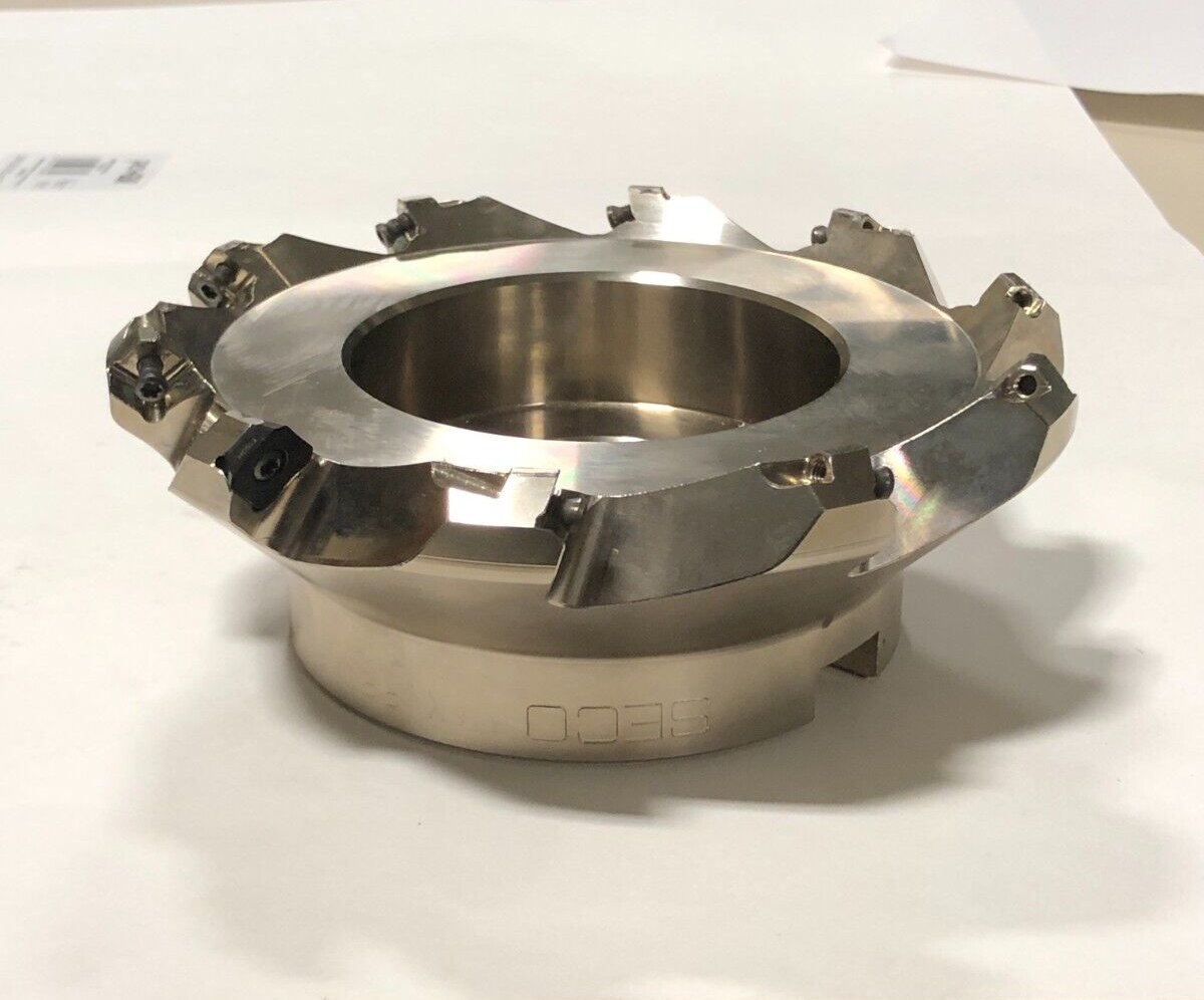 SECO 6" FACE MILL R220.53-06.00-12-10 440 2" PILOT 3/4" KEYS SEMX ...