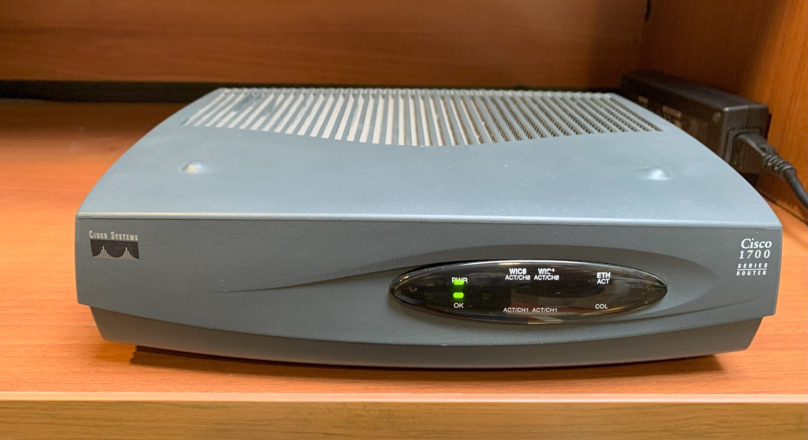 Cisco 1720 1-Port 10/100 Wired Router | eBay