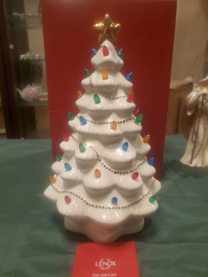 Lenox Treasured Traditions Lighted Tree | eBay
