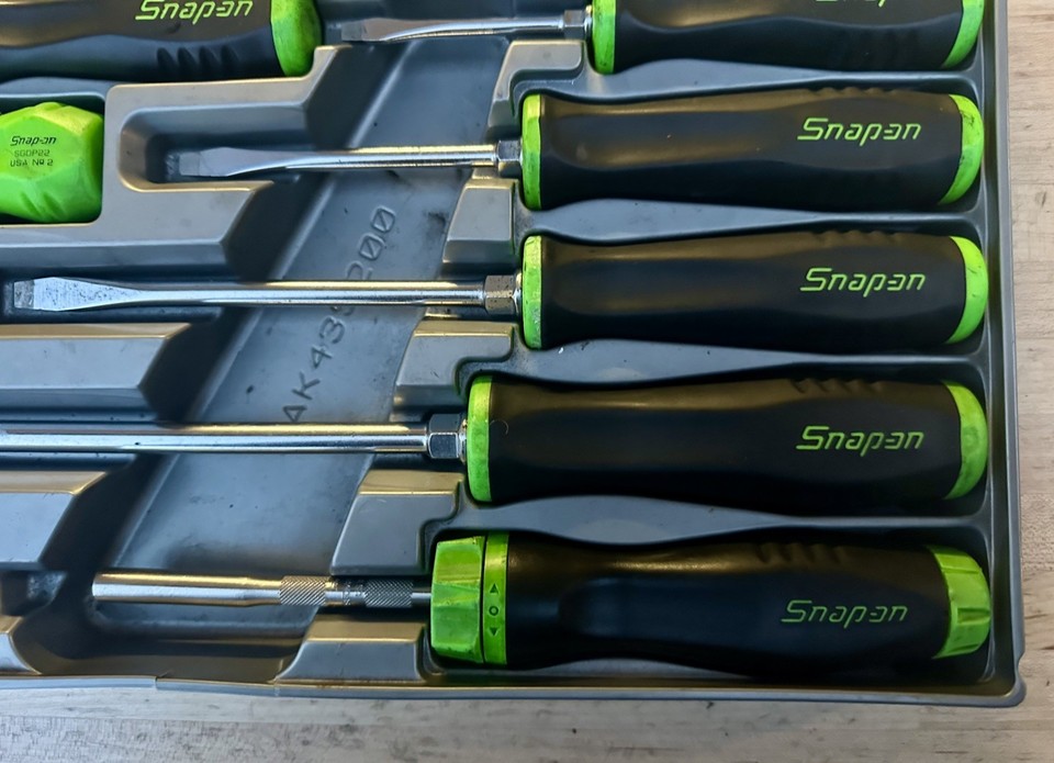 **Snap-on Tools 9 Piece Green Soft Grip Hard Handle Screwdriver ...