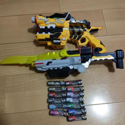 Power Rangers Dino Charge Kyoryuger DX Gaburevolver & Gaburicalibur ...