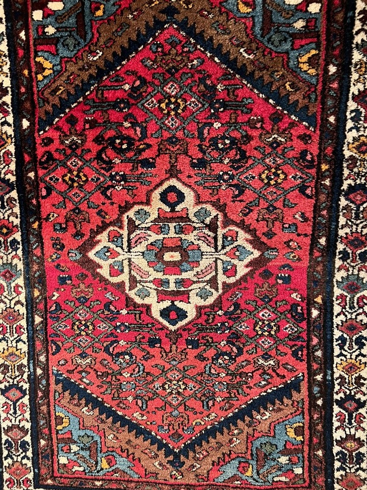 5’X 3’5” Attractive Antique Oriental Rug Geometric Patterns on Red ...