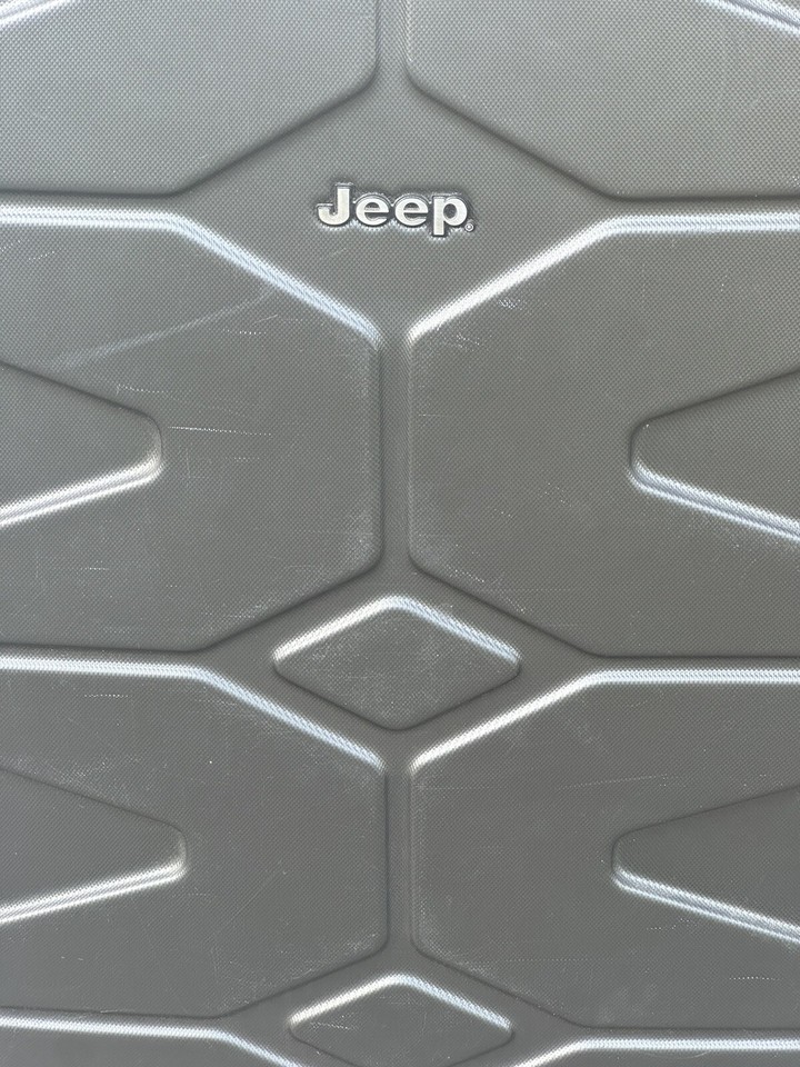 Jeep Rolling Spinner Suitcase Heavy Duty Hard Case Luggage Dark Gray 18 ...