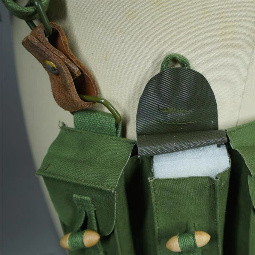 Original Military Surplus Detachable Type 79 SMG Shoulder Bag Chest Rig ...