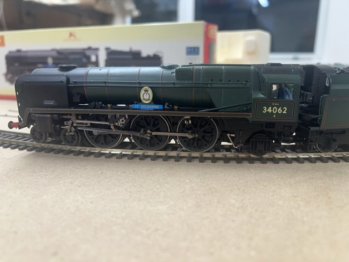 Hornby R2587 Rebuilt Battle Of Britain Class 34062 17 Squadron | eBay