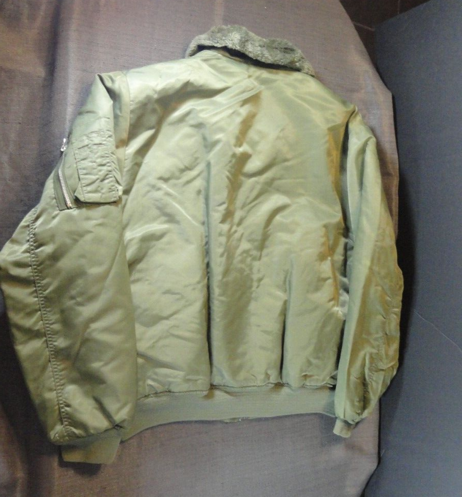 VINTAGE WEARGUARD REVERSIBLE GREEN USAF ARMY BOMBER MA-1 FLYERS JACKET ...