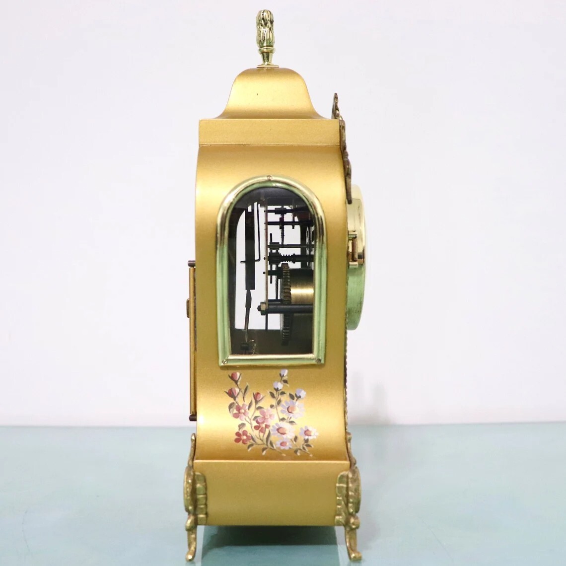 LE CASTEL Vintage Mantel Top! Clock Baby Mini SWISS Neuchatel 8 days ...