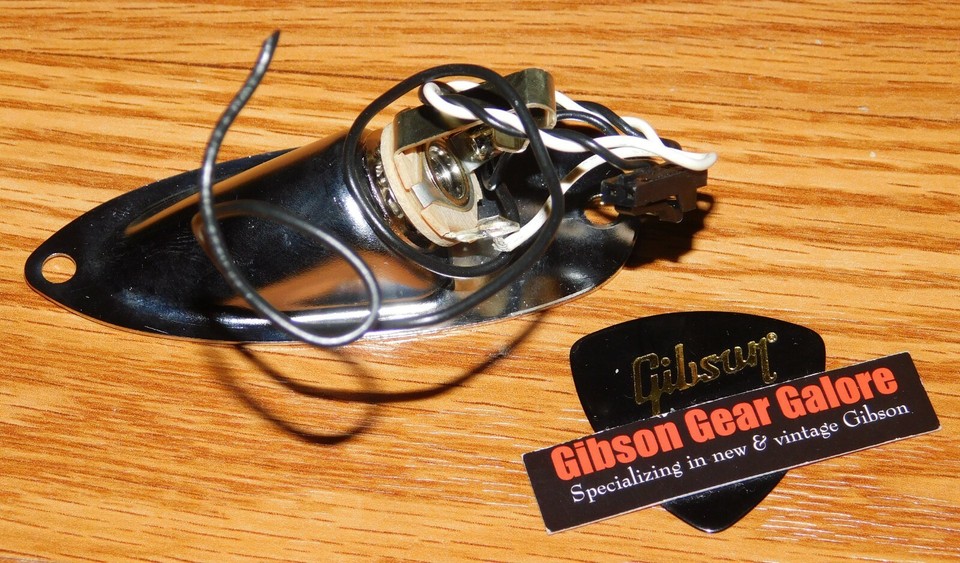 Fender Stratocaster Jack Plate Input Ultra Strat Chrome Guitar Parts ...